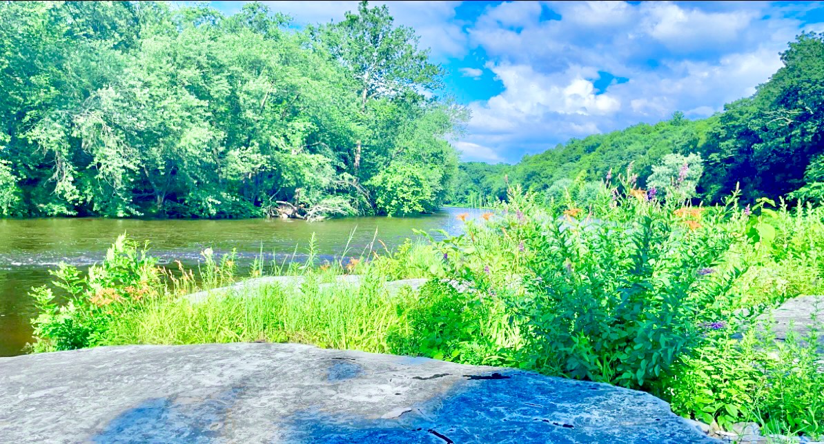 Scenic Views & River Access, Cozy River Home - Hudson Valley, NY