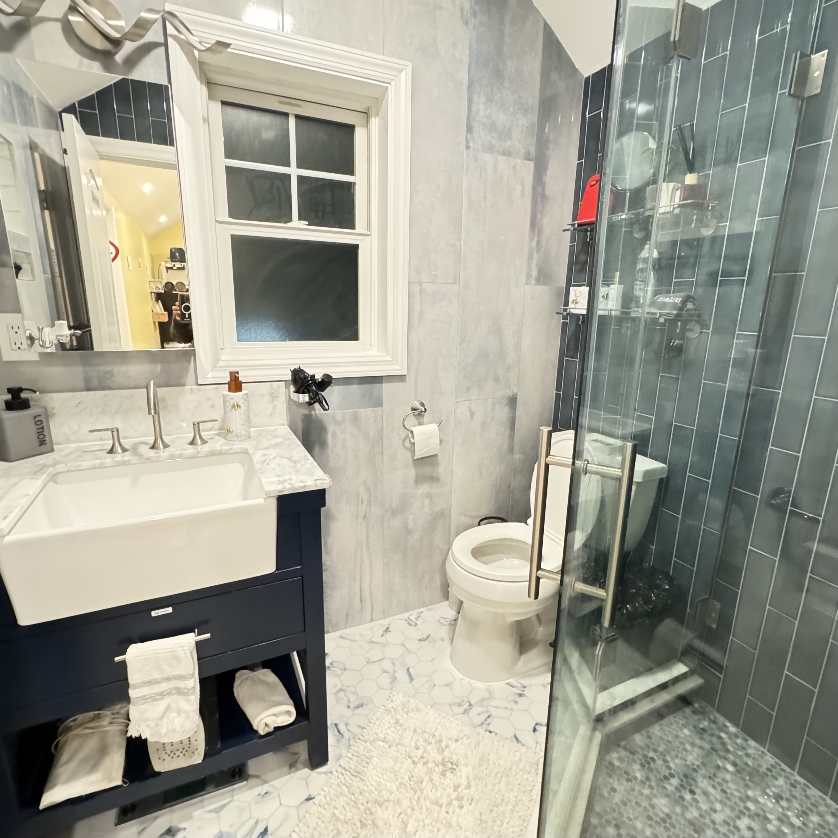 Bay Shore: Queen Bed Pet & Work Friendly - Fire Island, NY