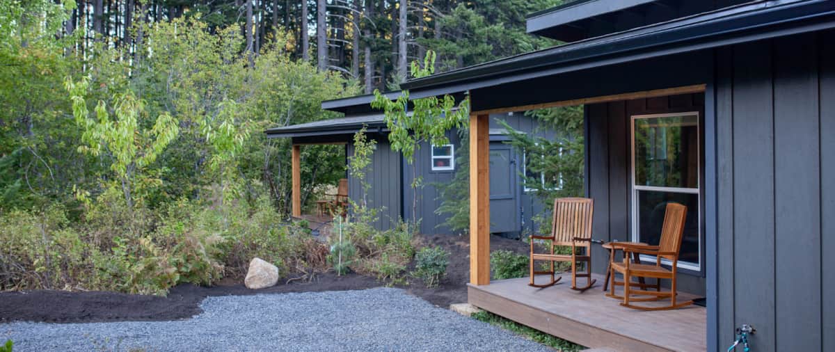 Home [www.backwoodscabins.com]