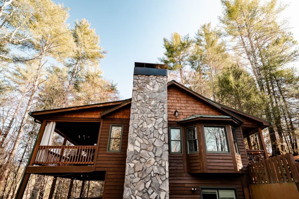 Whiskey Cheeks - Vacation Home in Ellijay