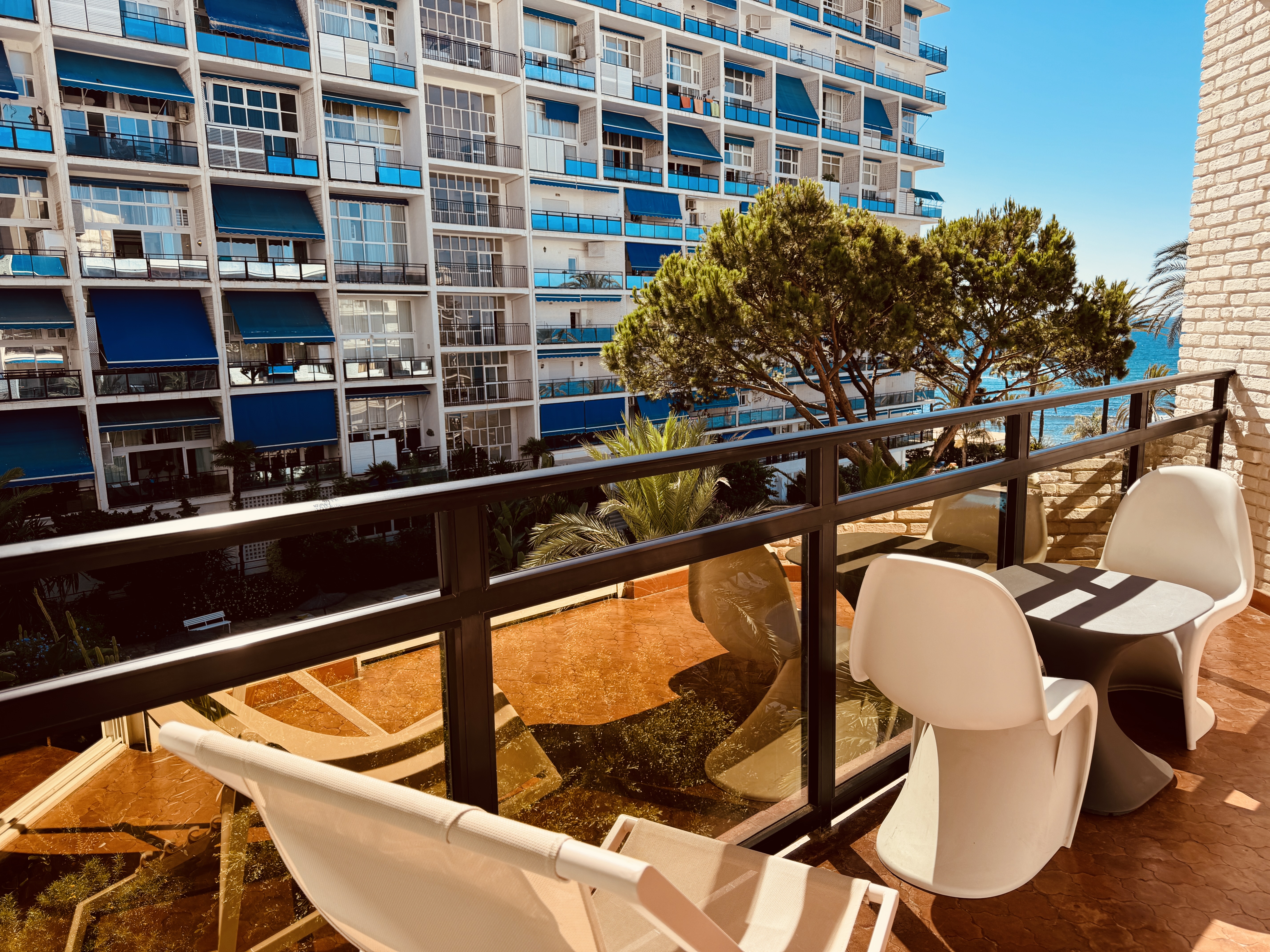 1. Skol Marbella 418c - Marbella