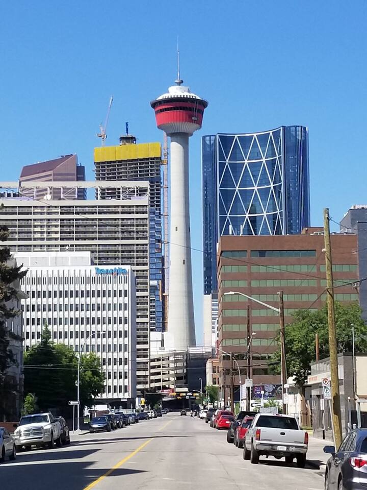 Skyhaven Urban Condo Near Yyc Airport - Canada