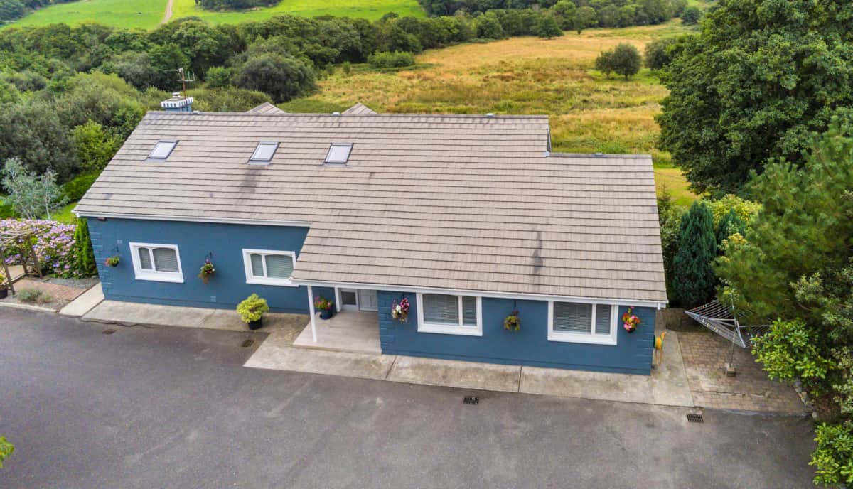 Home [bookings-greenanehouse.lodgify.com]