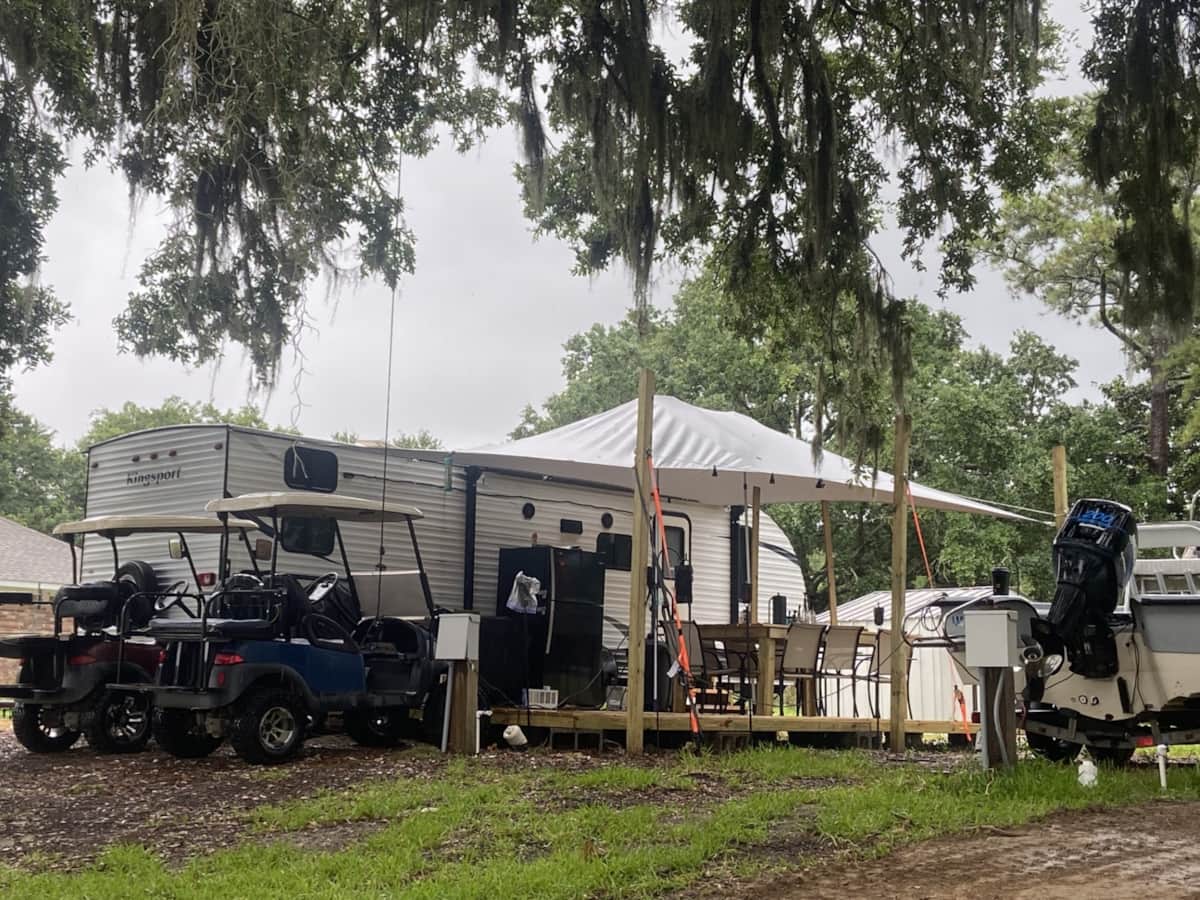 RV reservation with full hookup's - Camping in Gautier
