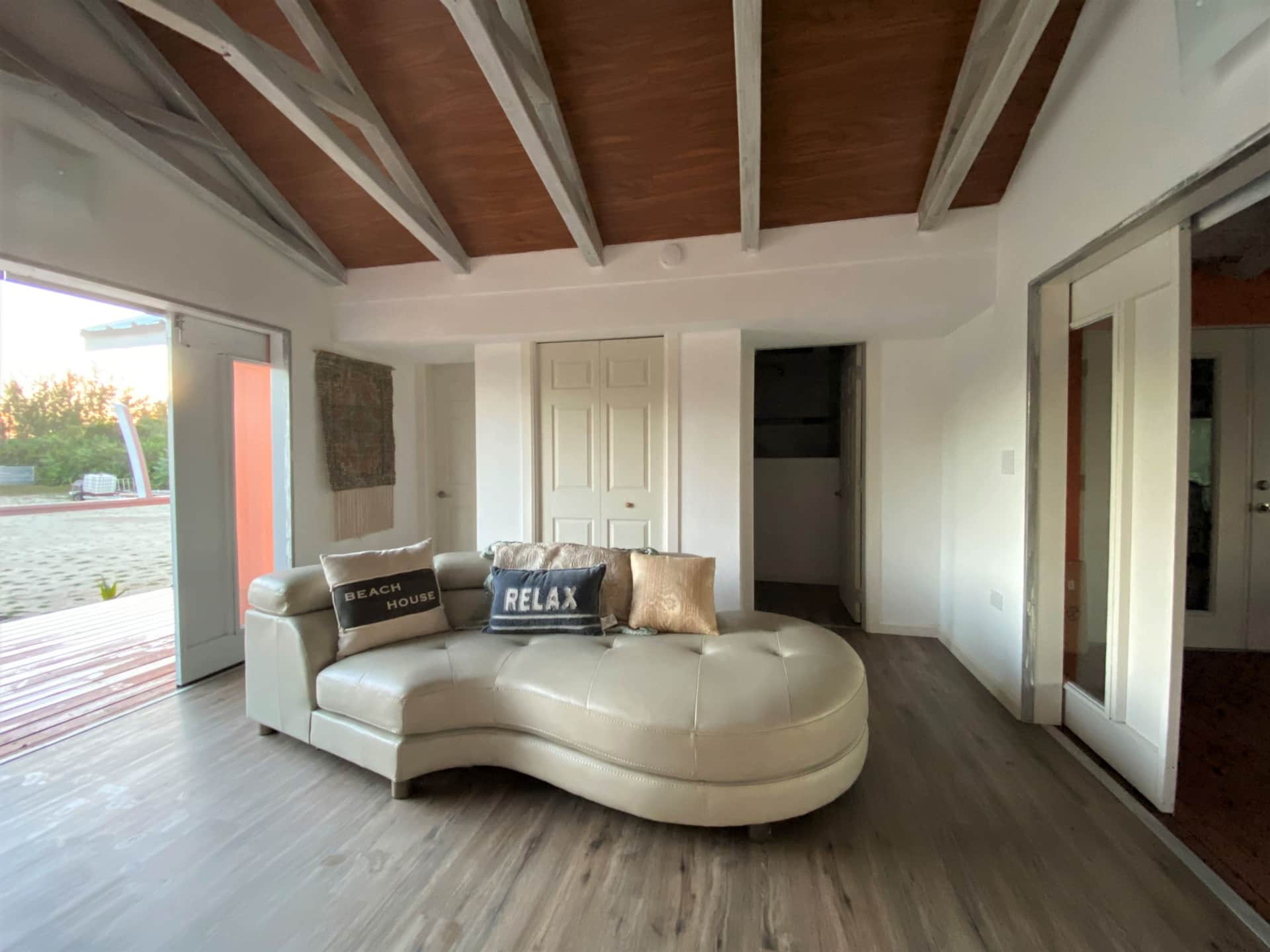 Bahamas Vacation Rentals - Beautiful & Spacious Homes | Eleuthera Escape