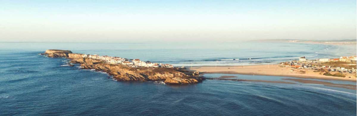 Home [www.surfcastle.com]