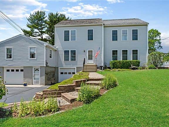URI Academic Rental - 4-bedroom home