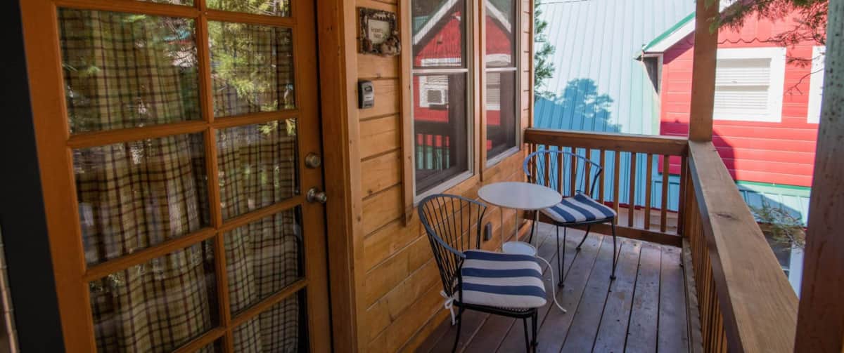 Vacation Rentals and Elliott House Inn | Shaver Lake Cabins