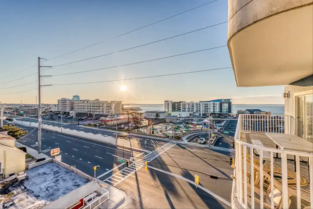 ⭐️Astoria 207 Ocean/Bayside Views Rooftop Pool Linens⭐️ - Vacation Home ...