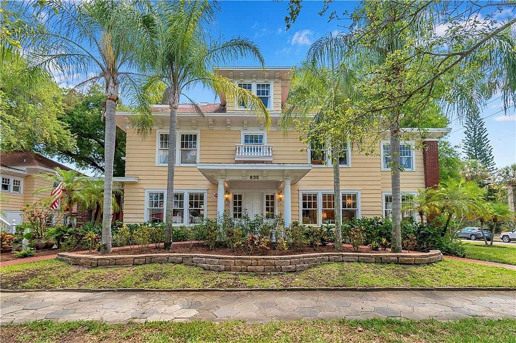 Home [www.oneinnandsuites.com]