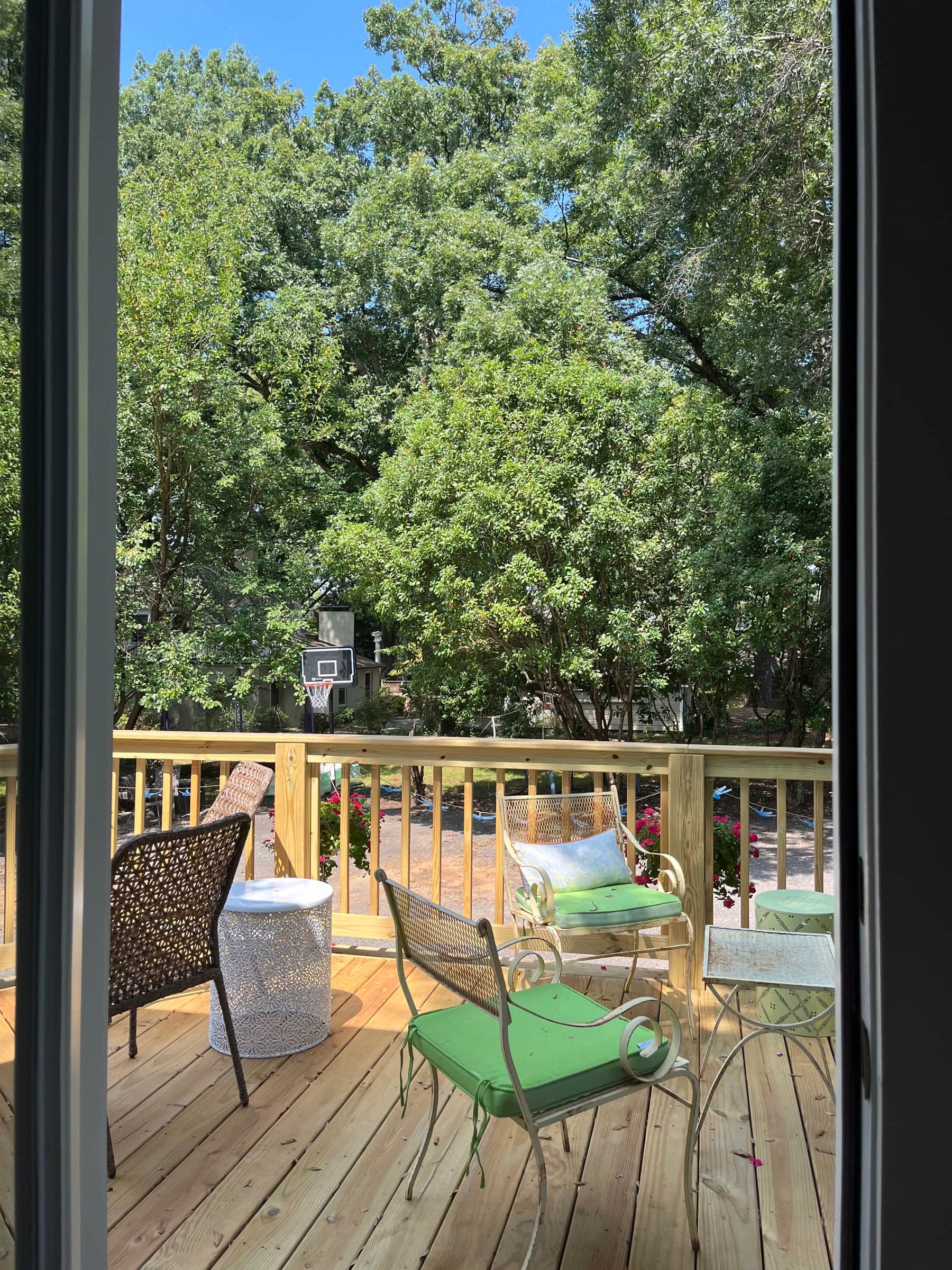 Cozy Bed & Breakfast at The Dragonfly Inn | Boutique Charm & Delicious ...