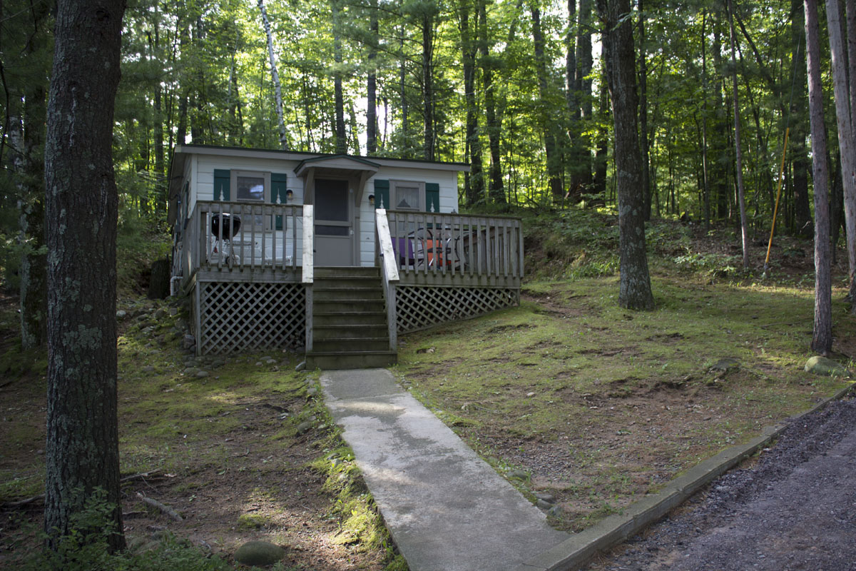 Shaunie's Resort - Cabin in Spooner