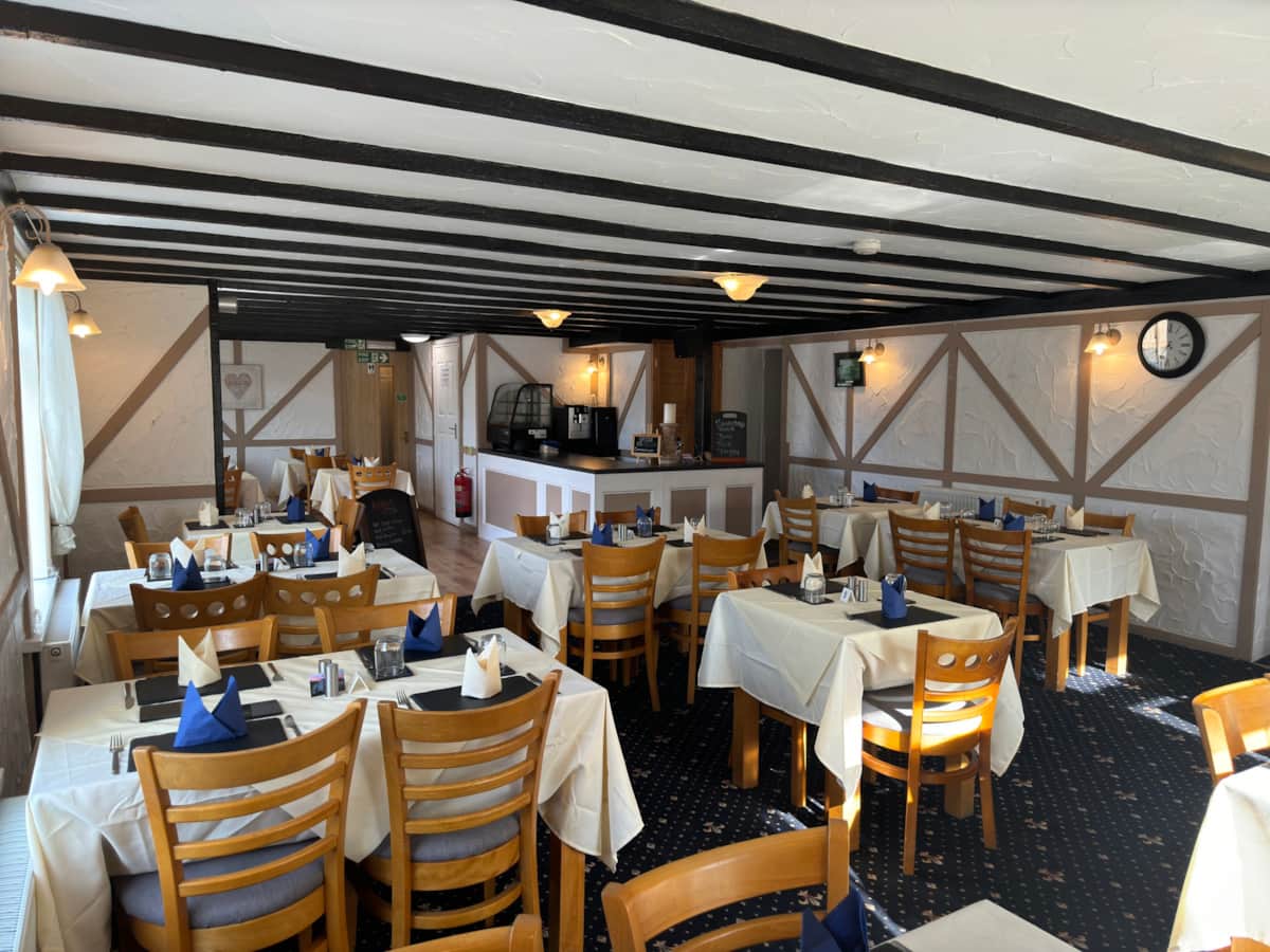 Home [carpentersarmslaugharne.co.uk]