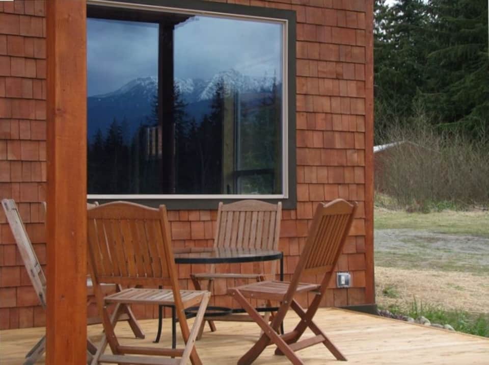 Compass Rose House - 2 bedroom Vacation Home in Port Angeles