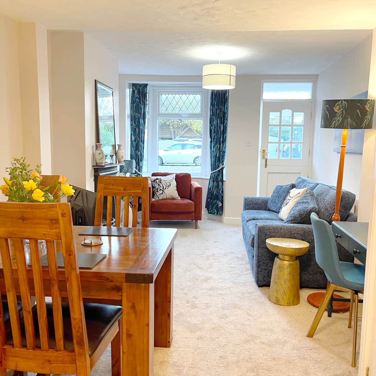 Stylish cottage in vibrant riverside village free parking - Vacation ...