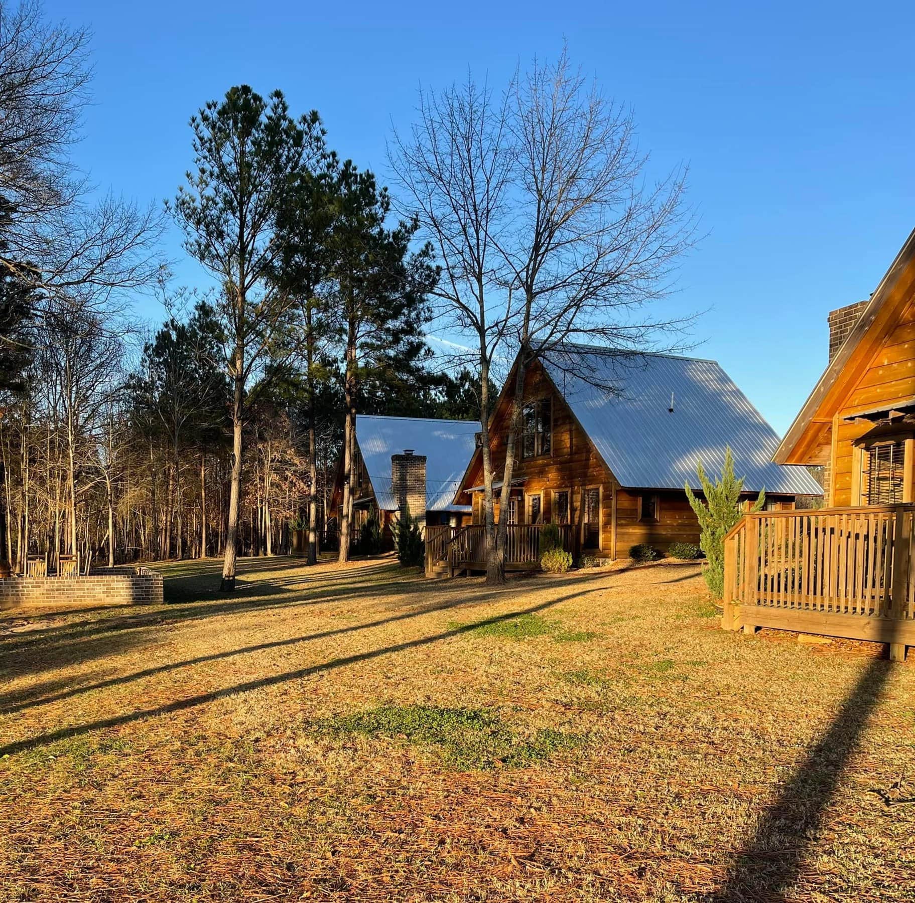 Home [cabinsatmidway.com]