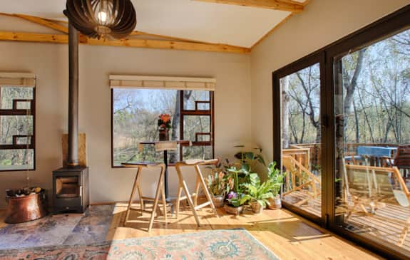 Home [stay-elsewhere.com]