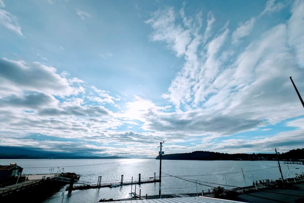 Alert Bay Accommodations | Waterfront Suites & Cottages
