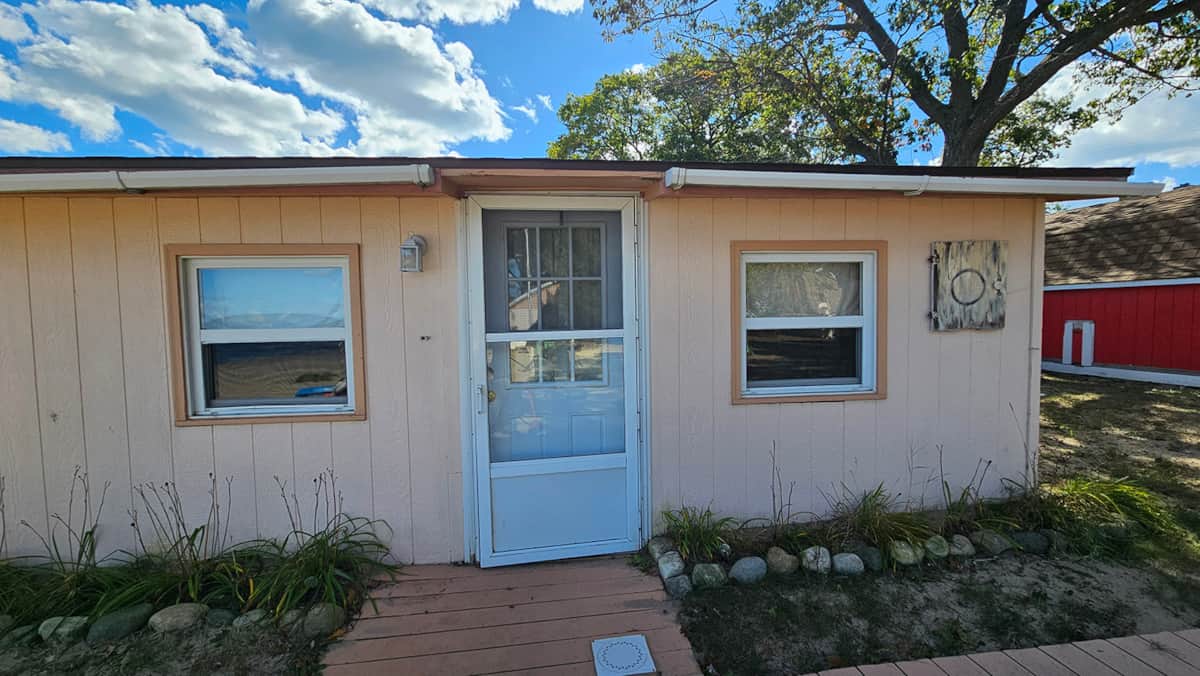 The Castaway Cottage - Cabin in Au Sable Charter Township