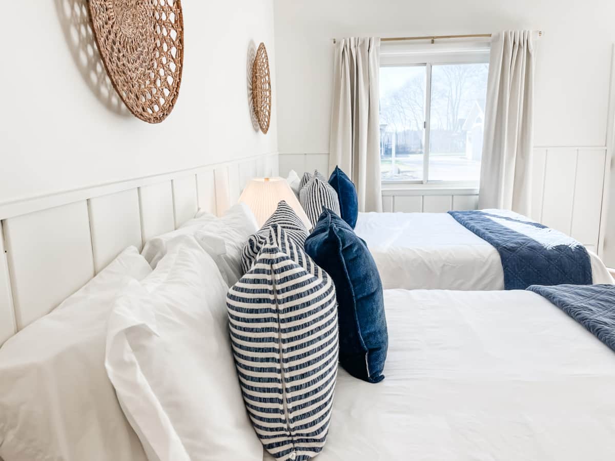 The Midnight Room - #22 - Apartment in Whitehall