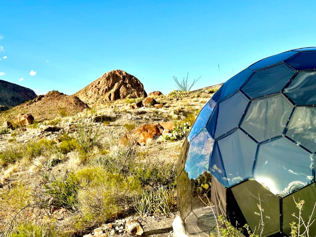 Space Pod 010 - Vacation Home in Brewster County