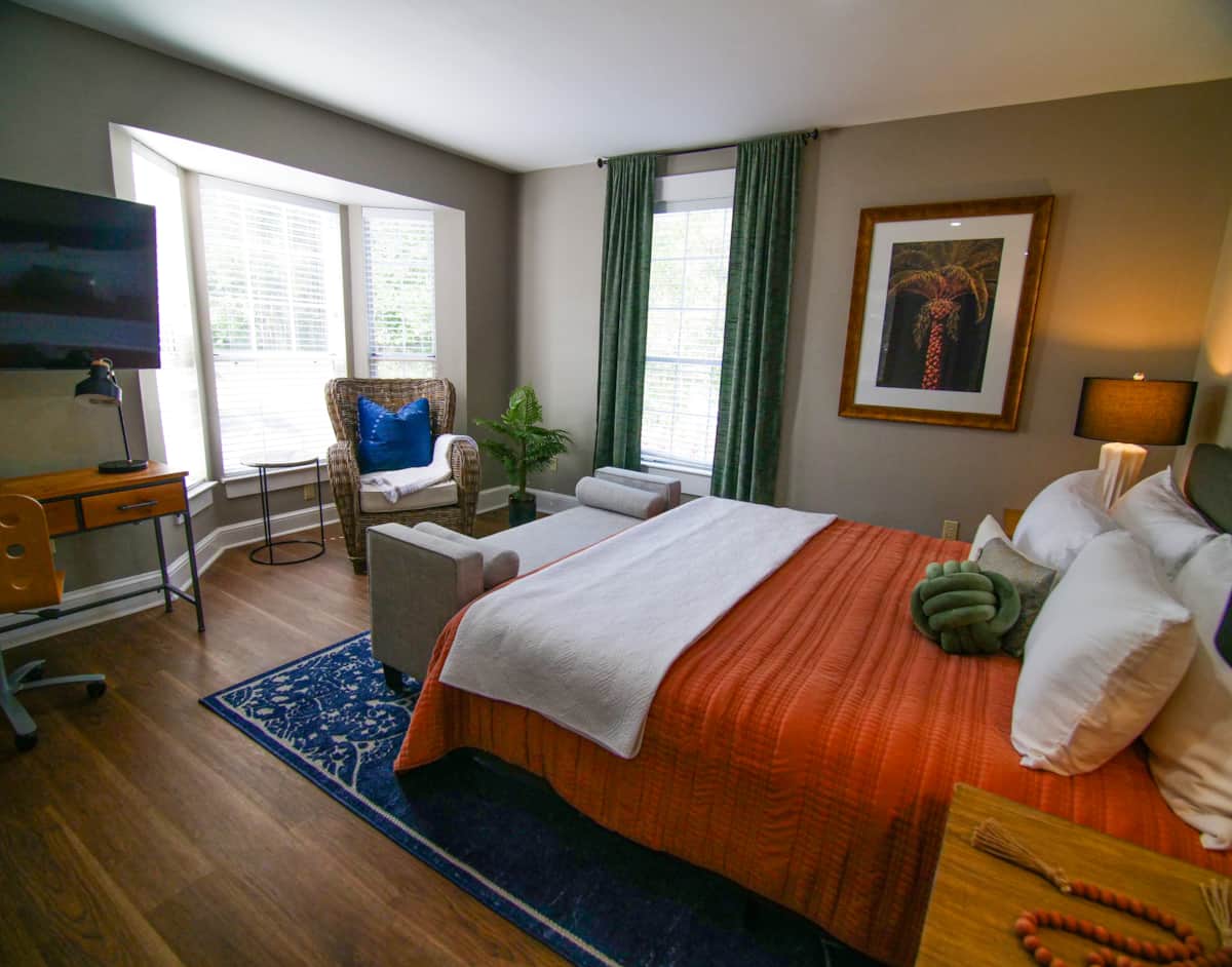 The Capitol Inn - Naples Room - King bed - Room in Tallahassee