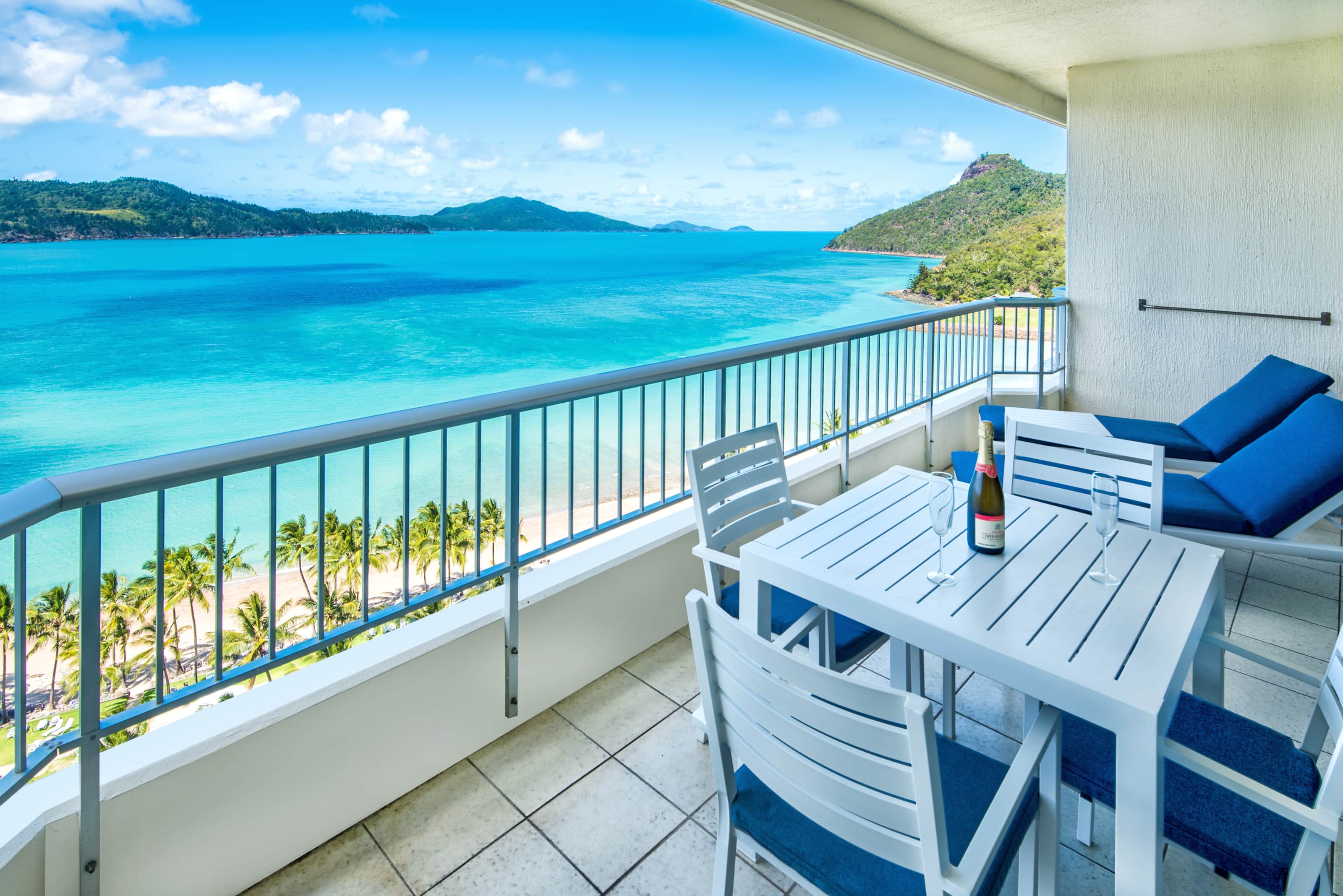Whitsunday West Apartment 1303 | HIHA - Hamilton Island Holiday ...