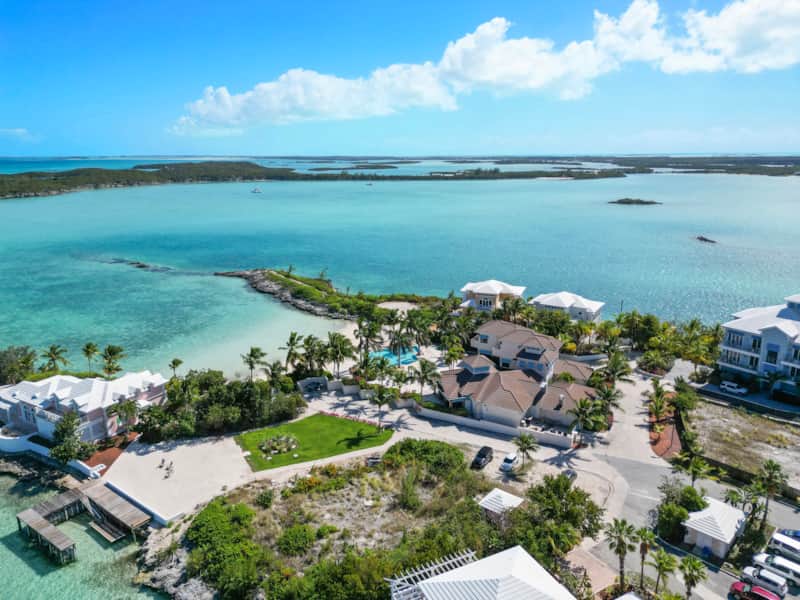 Welcome to Point of View Exuma