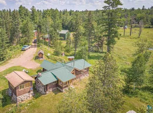 Snowshoe Country Lodge