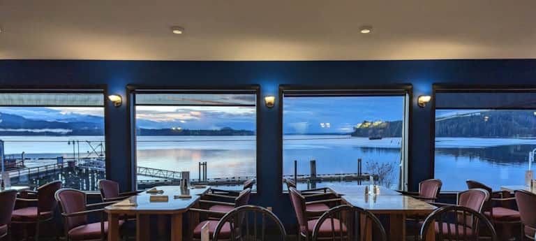 Alert Bay Accommodations | Waterfront Suites & Cottages