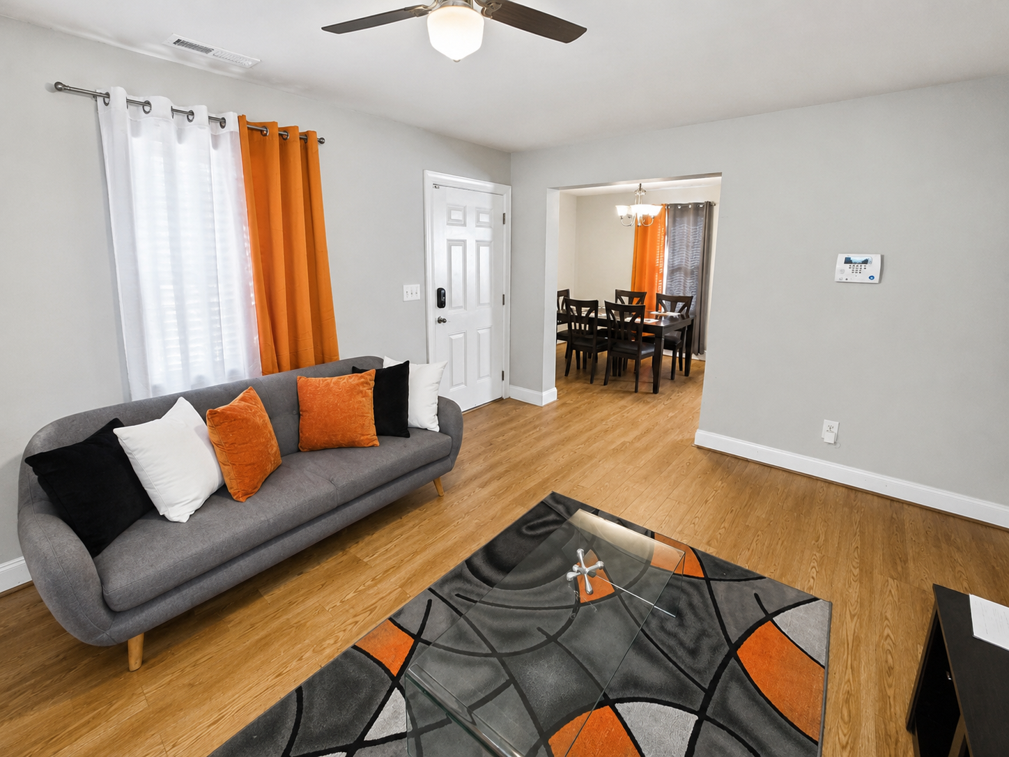 Private Villa 3-bed| 7 Min From Downtown - Raleigh, NC