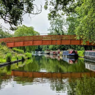 Chiltern Canal Boat Holidays | Canal Boat Hire on the Grand Union
