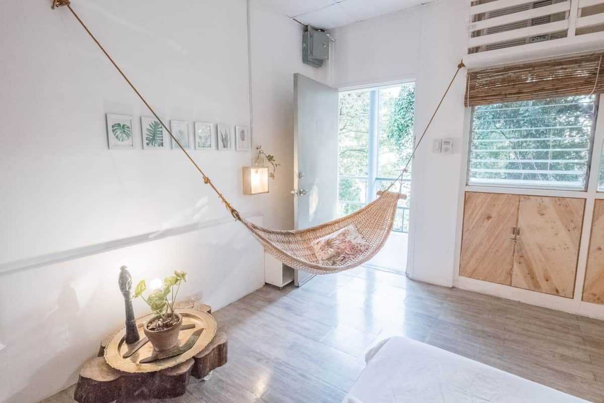 Forest Nest: Pet-Friendly, Breakfast, Monkeys, Birding! - Apartment in ...