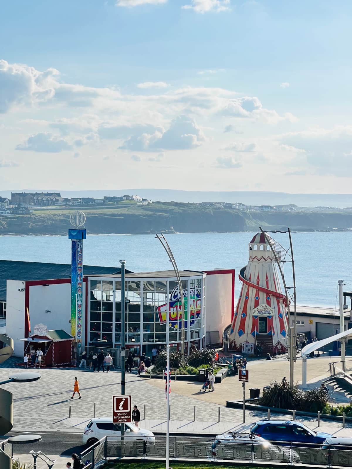 Peninsula Penthouse Apartment, Portrush Town Centre - Vacation Home in ...