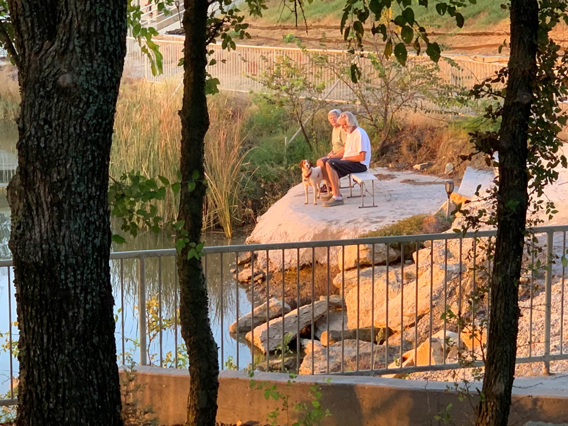 Lake Godstone | Graford | Lodge | Cabins | Camping | Fishing |Sports