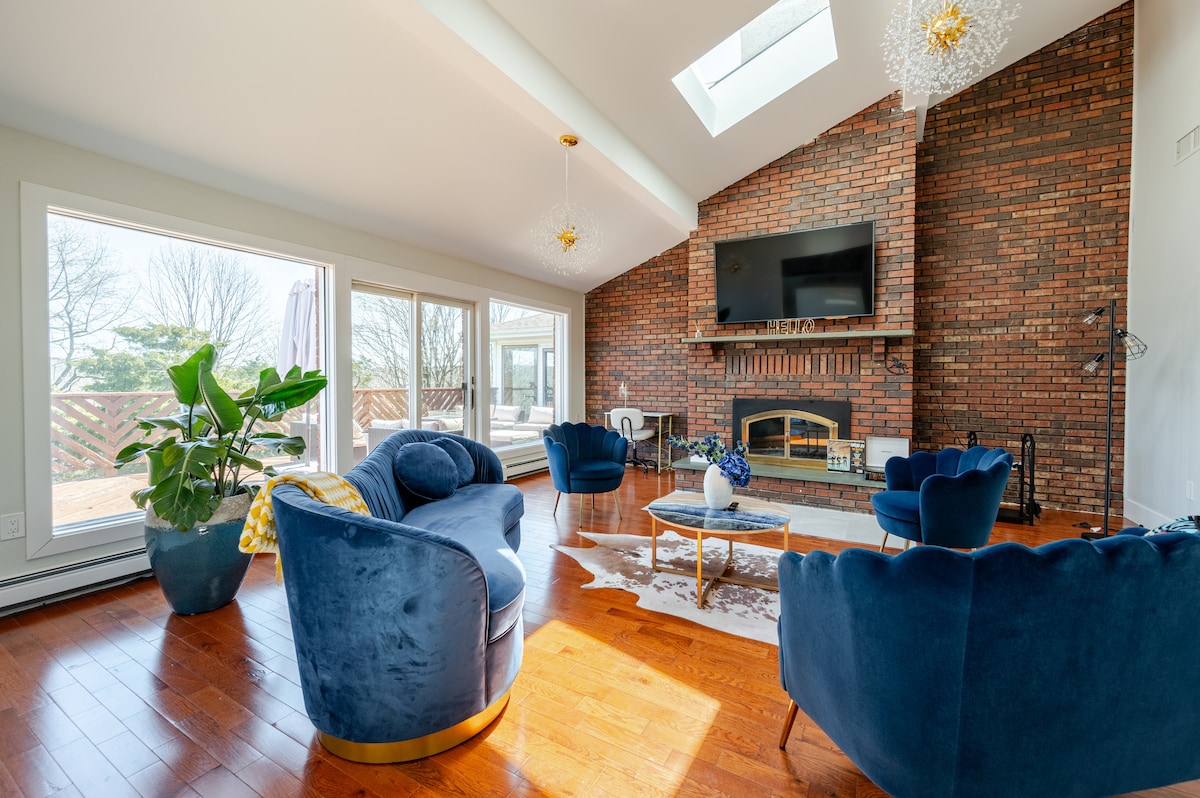 Serene Private Home • Light-filled • Hot Tub •Deck - Rockland County, NY