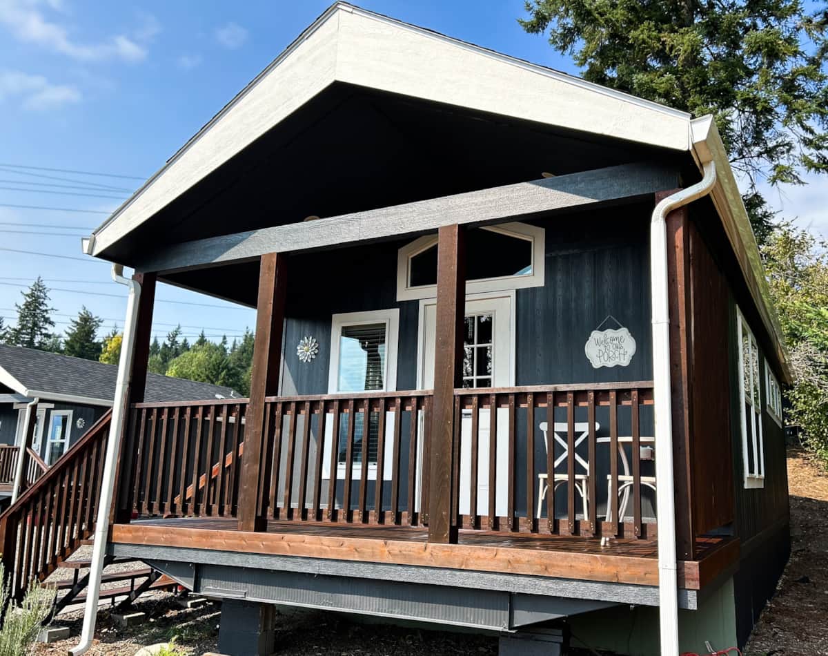 Red Bluff Cabin with Scenic Views at Maple Way Cabins - Cabin in ...