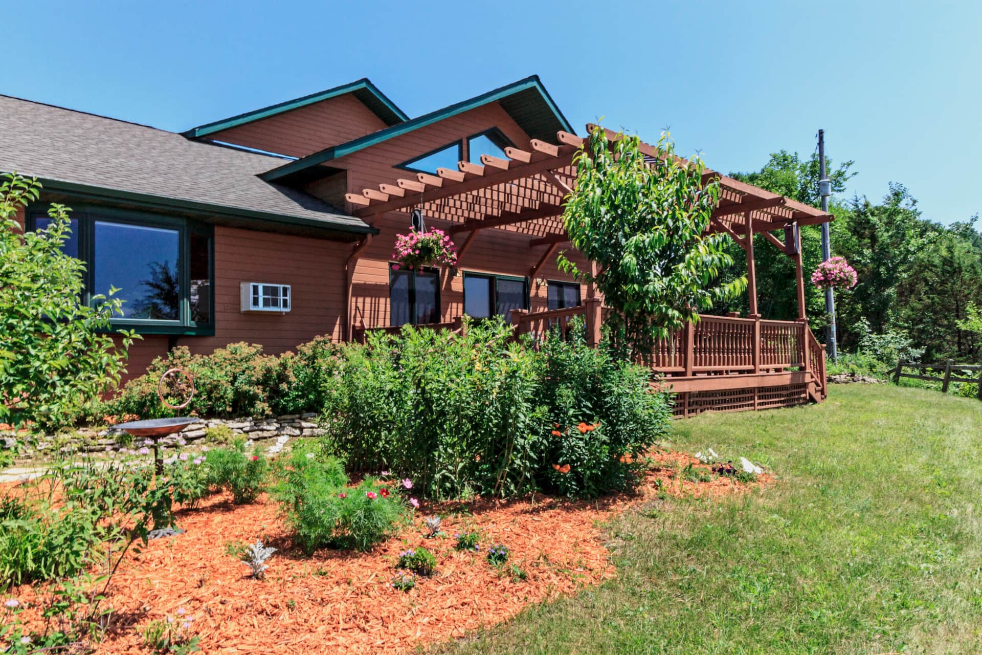 Home [hawksview.lodgify.com]