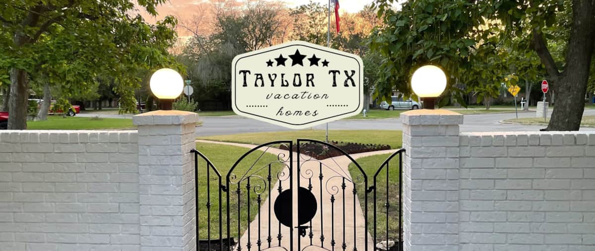 Taylor TX Vacation Homes | Furnished Home Rentals in Taylor TX