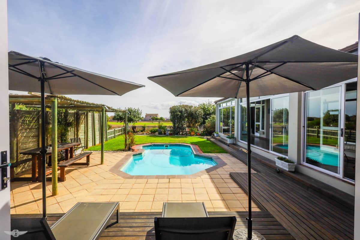 Langebaan Golf Estate Self Catering Accommodation with Pool