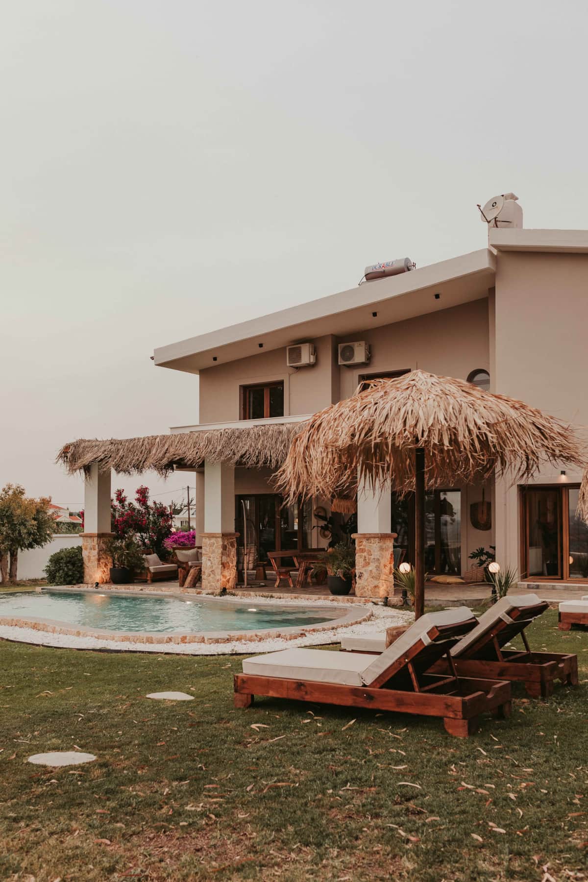 Maya pool & mountain view villa - Villa in Rhodes