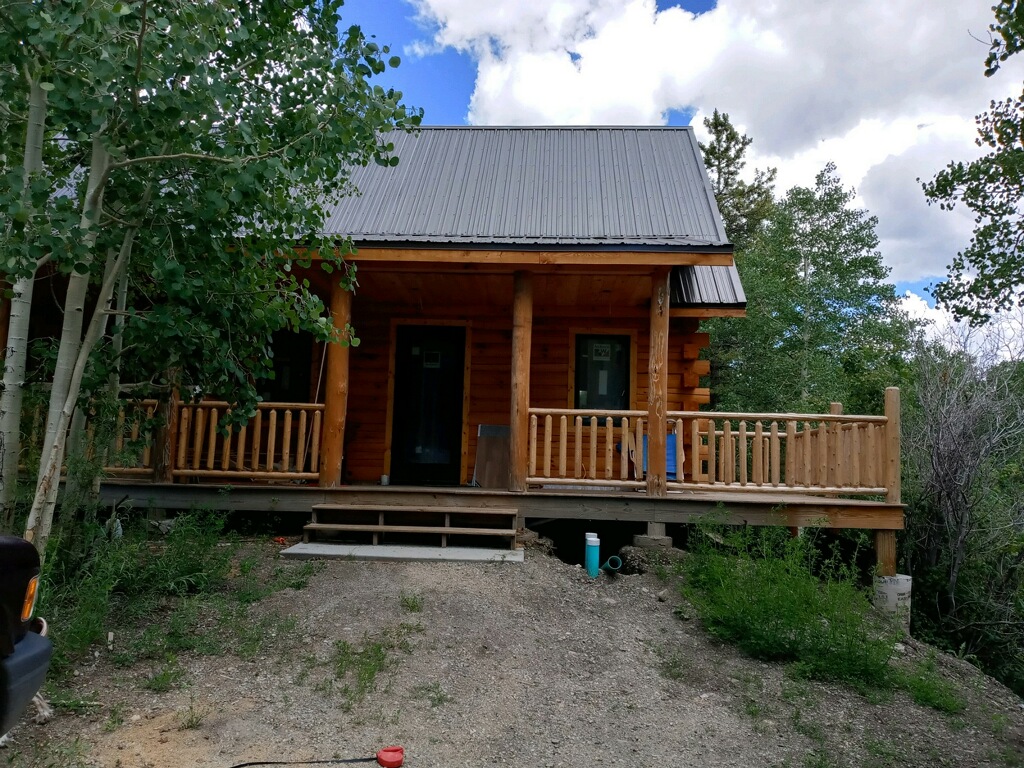 Roaring River Chalets