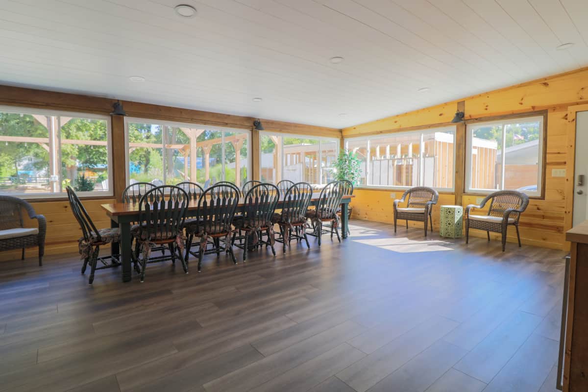 Home [sugarmaplelodging.com]