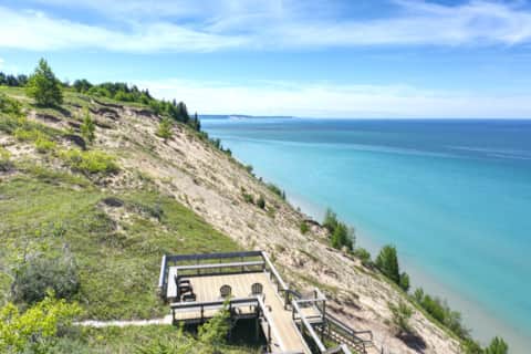 Lake Bluff Preserve