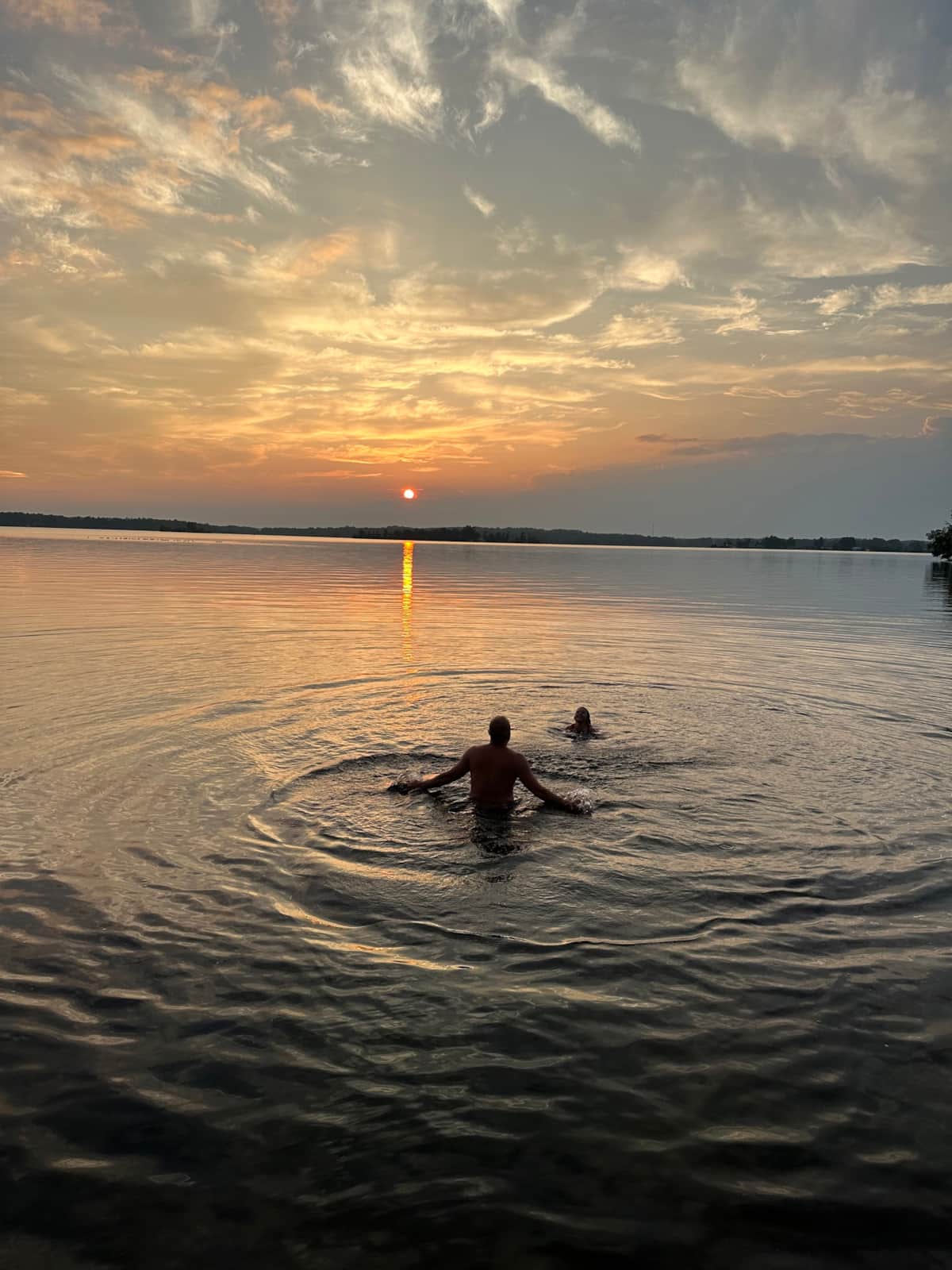 Home [cameronlakeresort.ca]