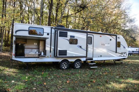 Freedom Express - Camping in Frankford