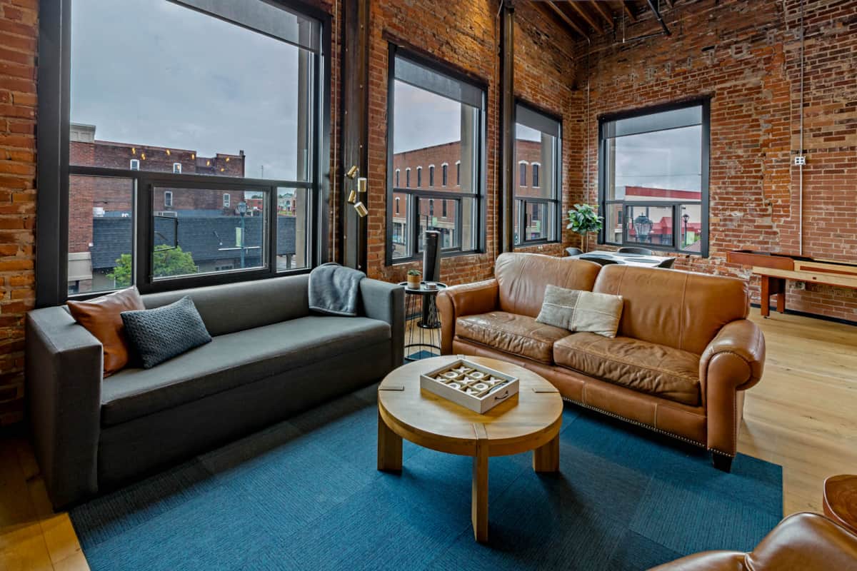 XCHNG Unit B. 3 Bedroom Luxury Loft. - Apartment in Effingham